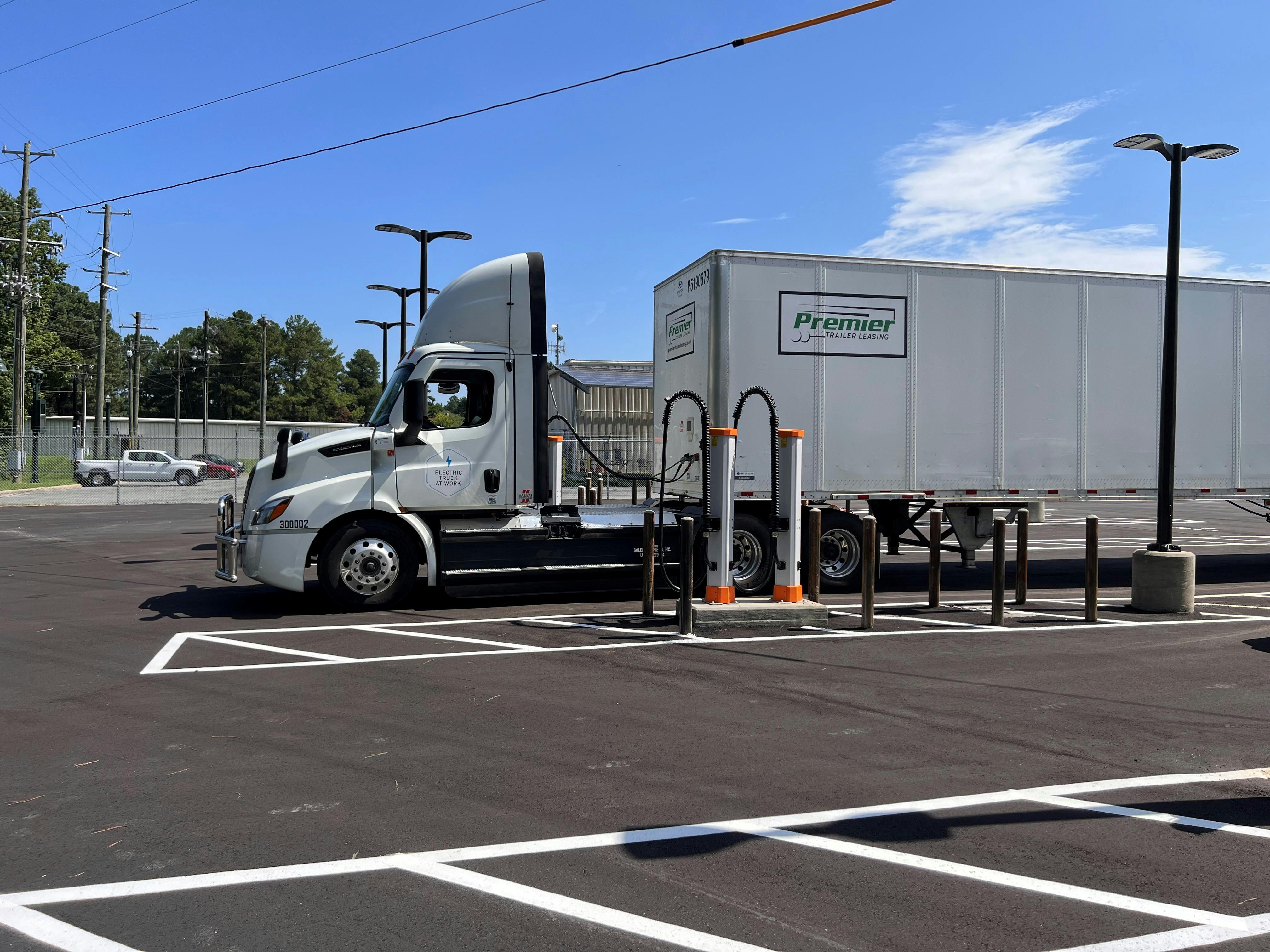 Duke Energy Celebrates New Fleet Electrification Center Featuring ...